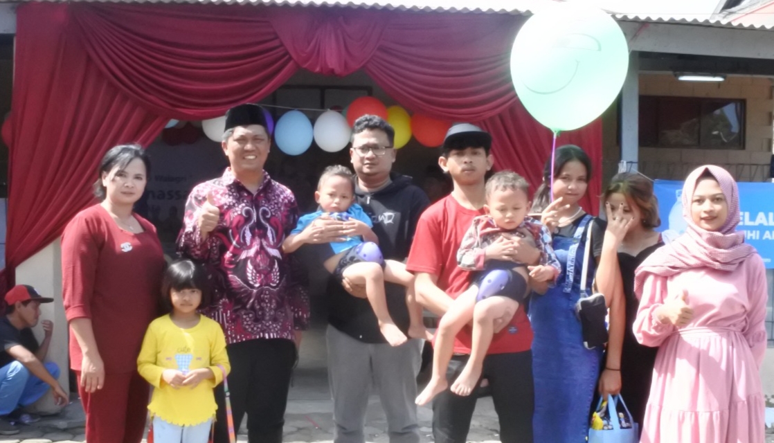 Anggota DPRD Jabar Rafael Situmorang Bersama Yayasan Walagri 93 Menggelar Khitanan Massal ...
