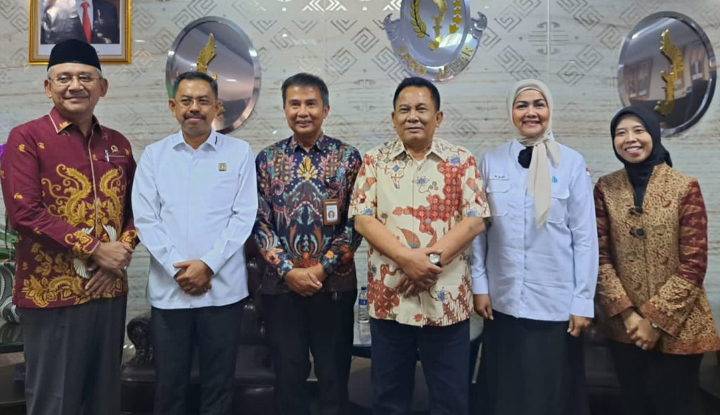 Tiga Urutan Nama PJ Gubernur yang Diusulkan DPRD jabar, Pertama Prof Keri Lestari - EDUPUBLIK JABAR